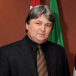 "Ei... Val também é de direita" - Blog do Mário Flávio Blog do Mário Flávio